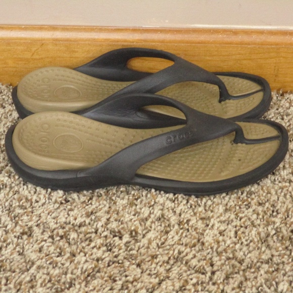 CROCS | Shoes | Crocs Athens Flip Flops Thongs Sandals Womens 8 Black ...
